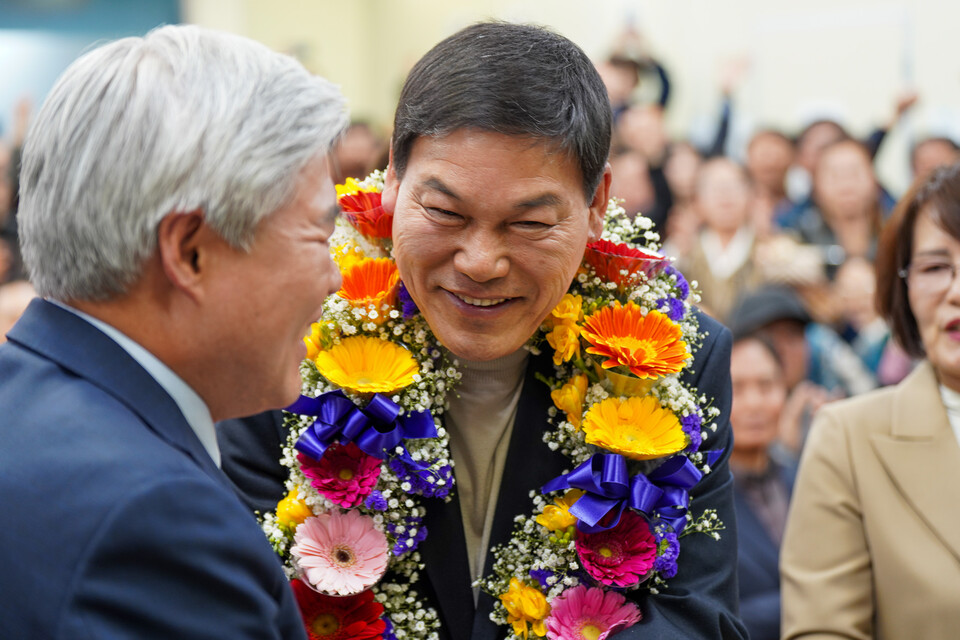 李 지원사격에도 ‘안방 호남’ 내준 민주…혁신당, 지방선거 판 흔들까